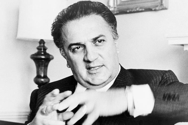 Federico Fellini Italian filmmaker known for his distinctive style ...