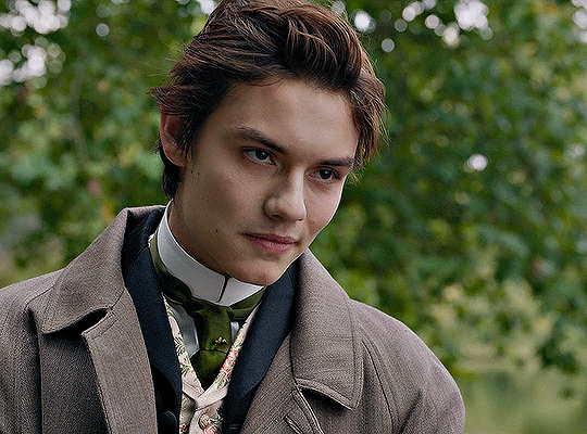 Chat with Lorenzo - Enjoy Free AI Character Roleplay | FlowGPT | Lorenzo RP