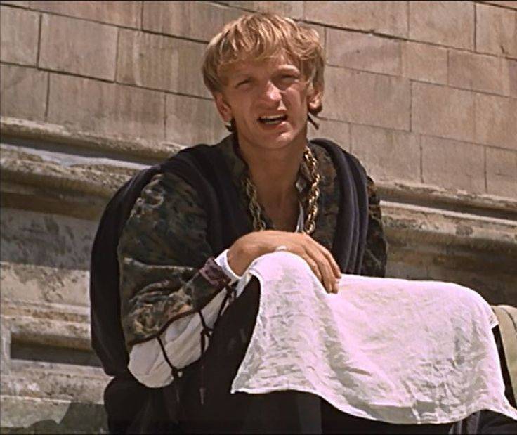 Chat with Mercutio - Enjoy Free AI Character Roleplay | FlowGPT ...